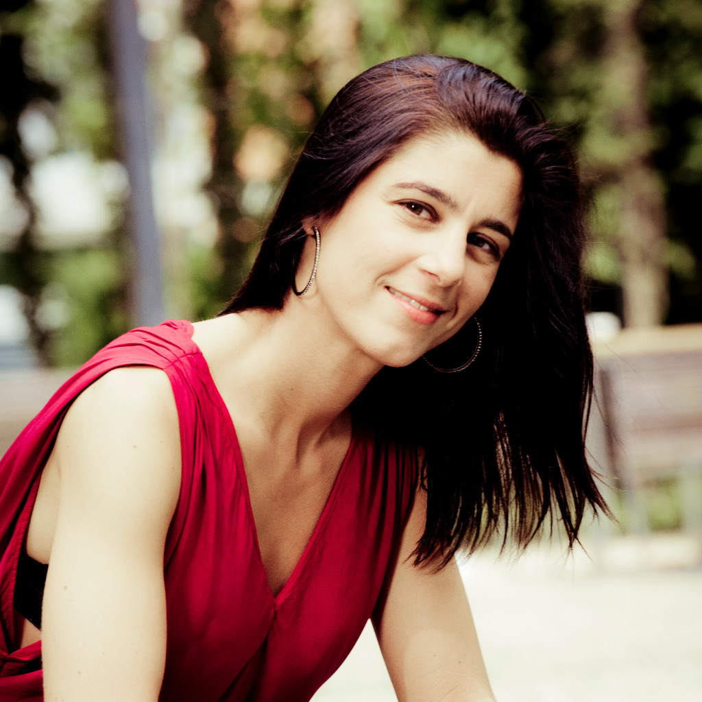 Natalie Gozzi - Sängerin - Sängerin Natalie Gozzi | XING