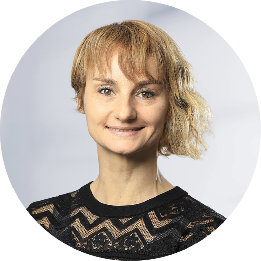 Nicole Auer - Fotografin & Dipl. Designerin (FH) - Dipl ...