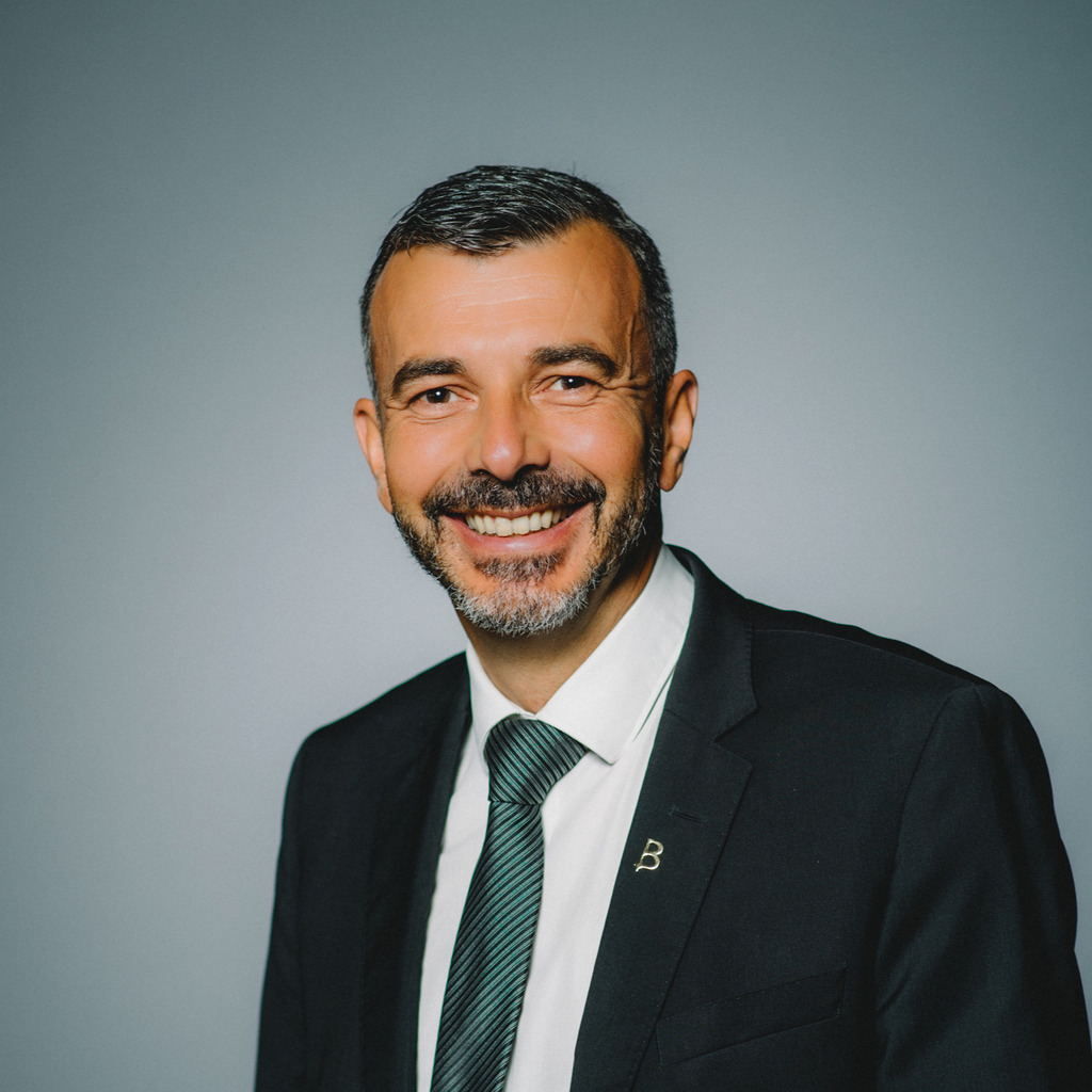 Franck Daab - Pit manager - Casino barrière de Montreux | XING