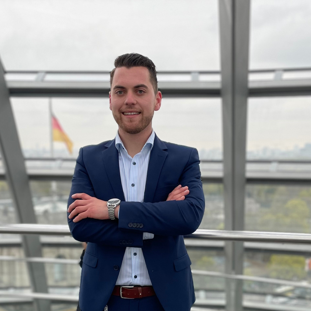 Michael Domke - Büroleiter & persönlicher Referent - Lutz Brinkmann ...