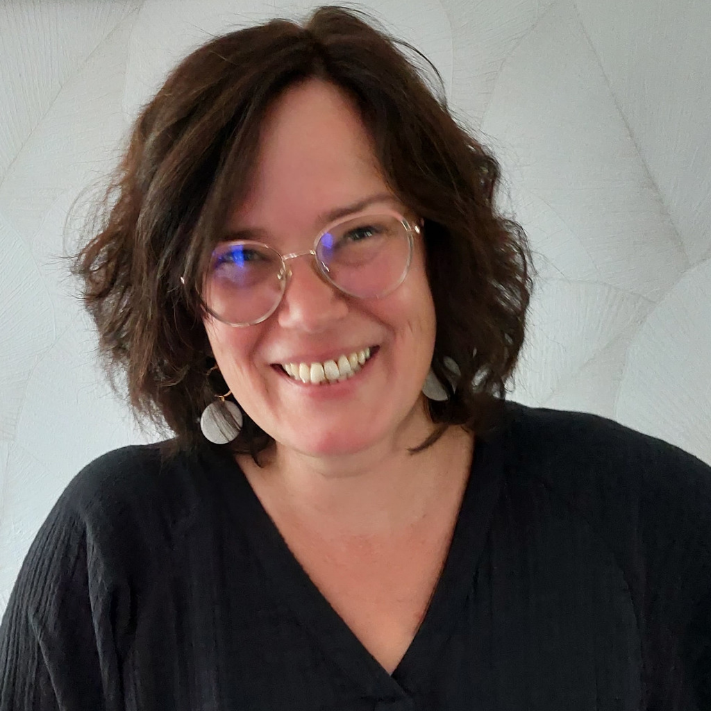 Nolwenn Kerzreho - Sr Solution Architect (sales) - IXIASOFT, a MadCap ...