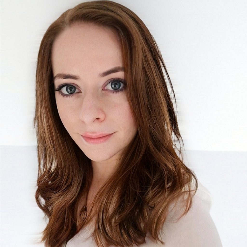 Claudia Blachnik - Honorardozentin - IHK Chemnitz | XING