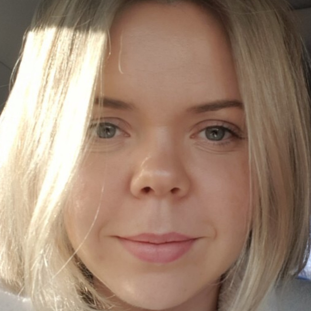 Veronika Hammer - Leiter Buchhaltung - FRD Group | XING