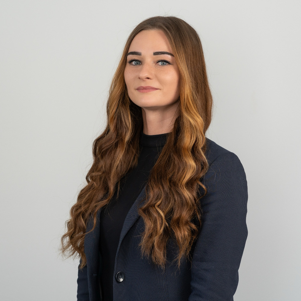 Elisabeth König - Immobilienmakler - EB IMMOBILIENMANAGEMENT GmbH | XING