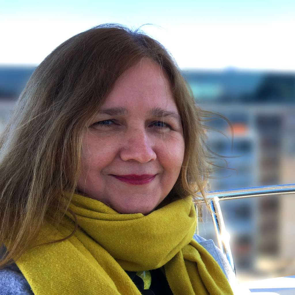 Stephanie Fitz's Instagram, Twitter & Facebook on IDCrawl