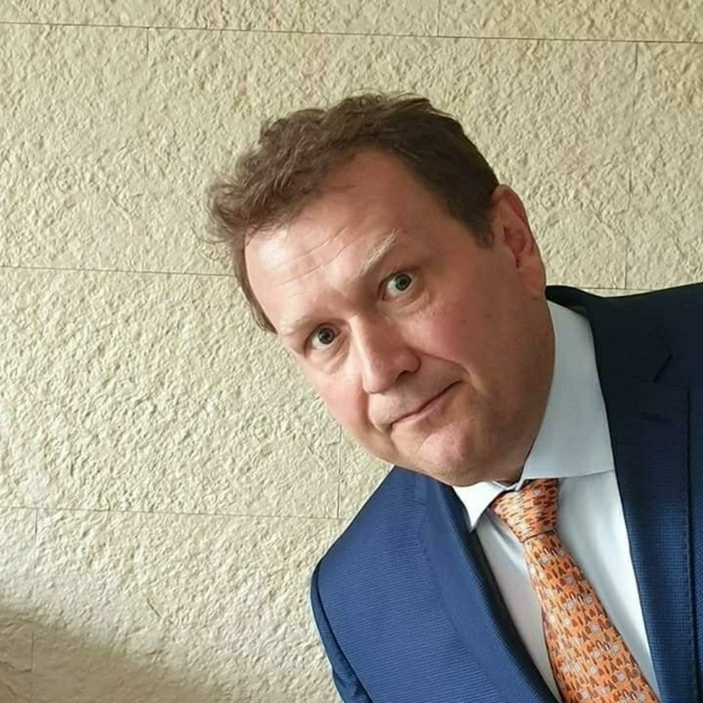 Dr. Musil Radek - Economics - The LSE | XING