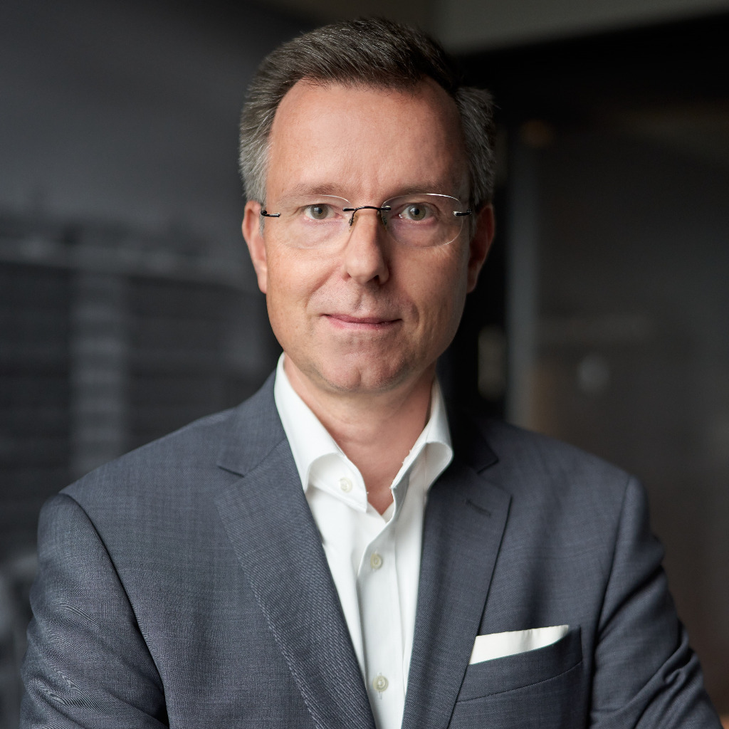 Michael Ebert - Interim CIO / Executive Berater - MICHAEL EBERT - IT ...