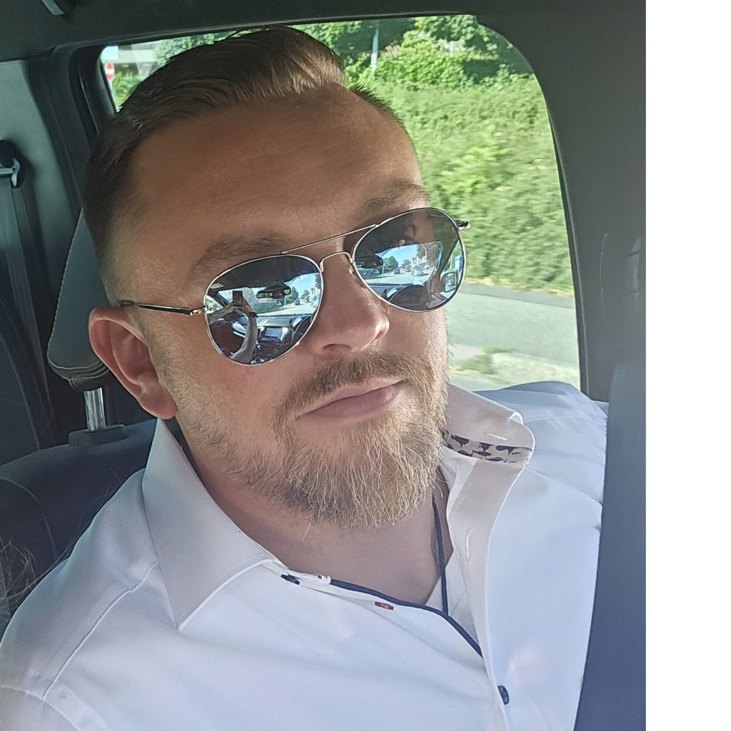 Jan Dieckmann - Prüfingenieur - DEKRA | XING