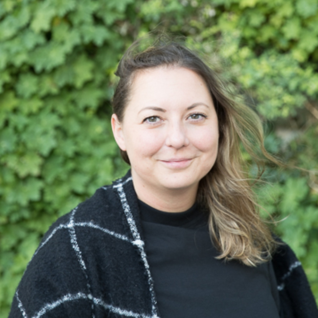 Angela Vosahlo - Unternehmerin - Moji & Tintin | XING