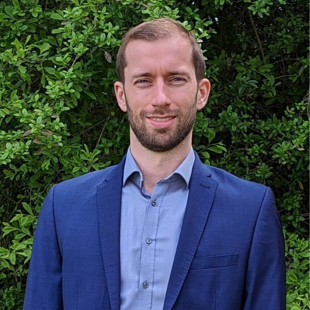 Roman von Kamp - Kaufmännischer Angestellter - Theodor Schemberg ...