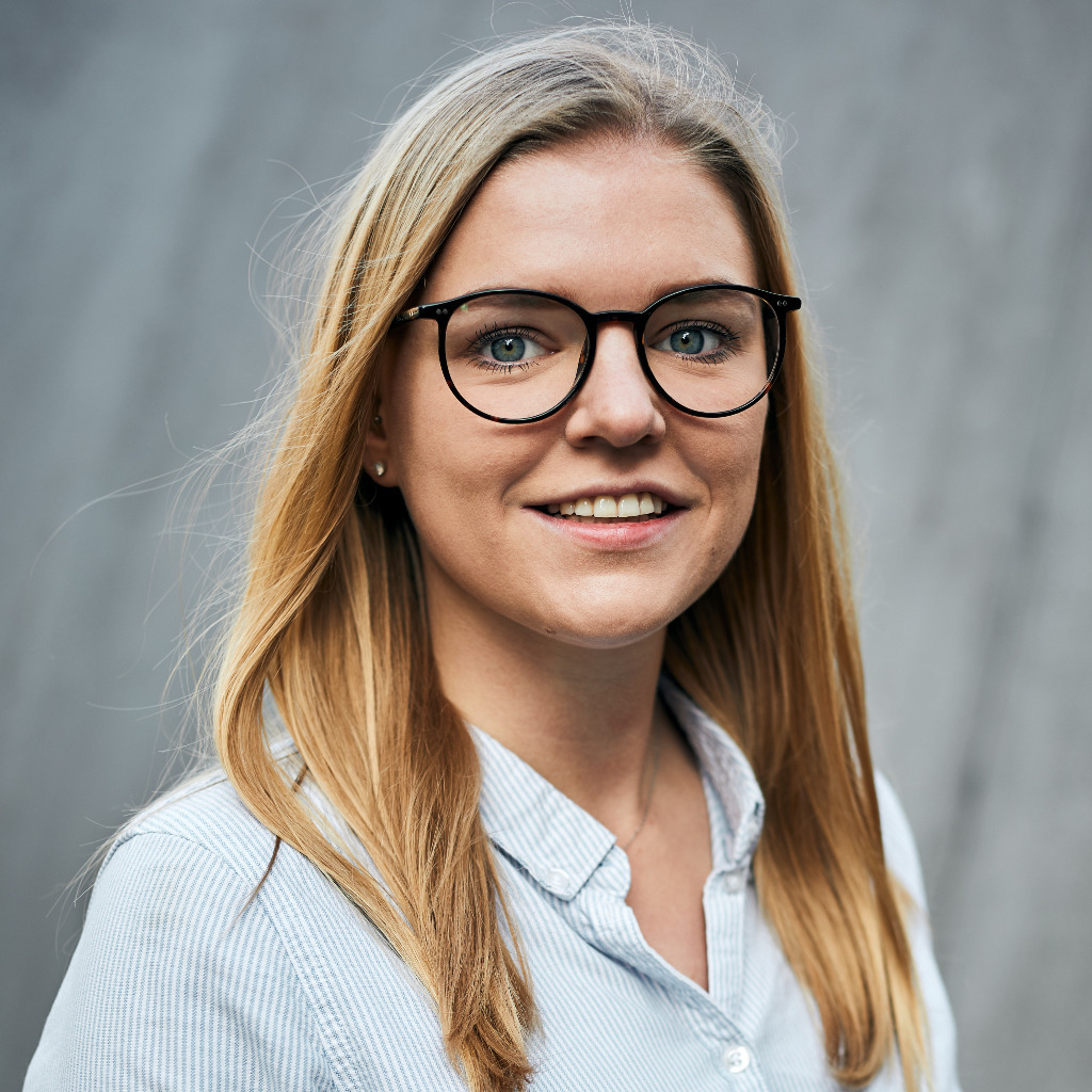 Steimle aus Hamburg in der Personensuche von Das Telefonbuch