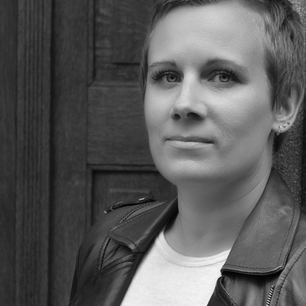 Dana Lieb - Printproduktion - OfG Online-Schule für Gestaltung | XING