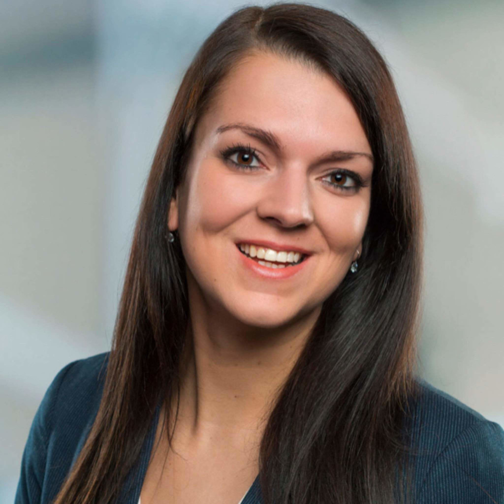 Stefanie Lutze - Senior Director Legal - BioNTech SE | XING