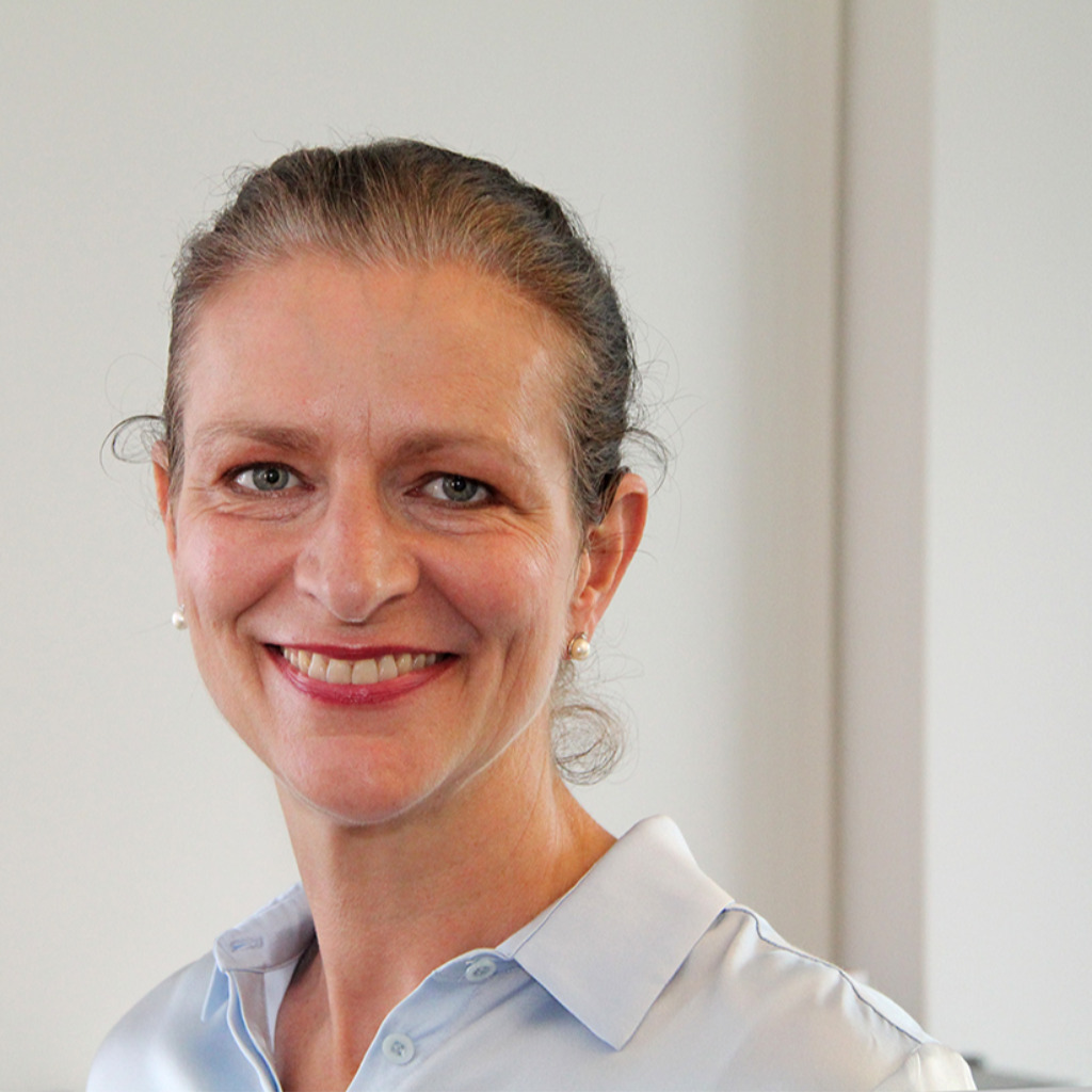 Cornelia Wolf - Nachhaltigkeitsmanagerin - EKZ (Elektrizitätswerke des Kantons Zürich), Zürich ...