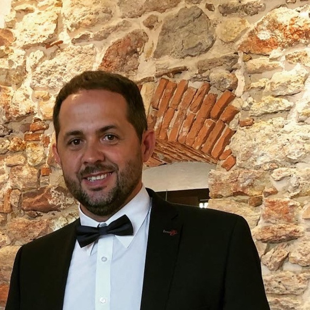 Robert Binder - Betriebswirtschaftslehre - Wirtschaftsakademie Pfalz | XING