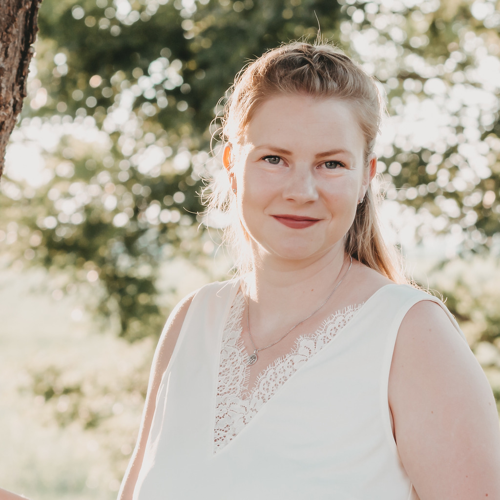 Svea Fuhrken - Tourismuskauffrau - TUI Deutschland GmbH | XING