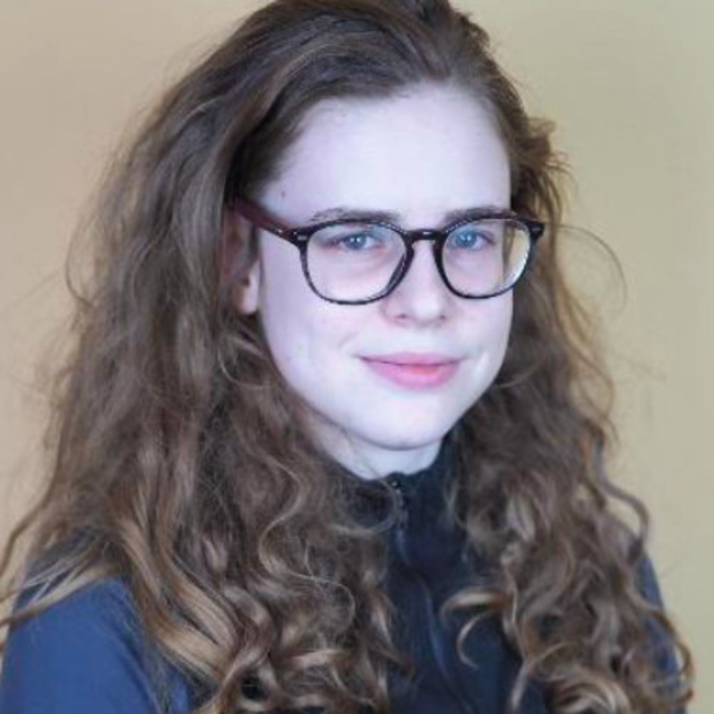 Laura Adler - Werkstudent - PATRIZIA GrundInvest ...