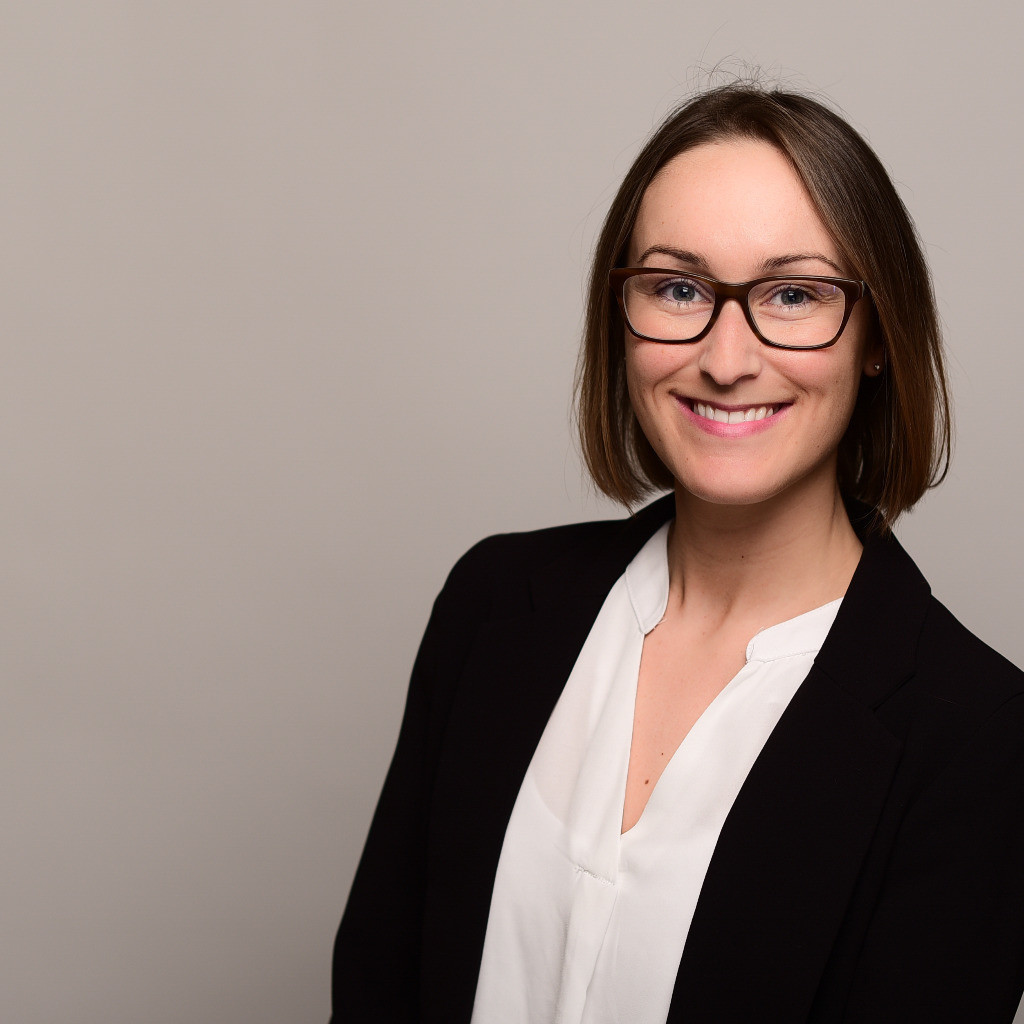 Vivian Schimpf - Prüfungsamt - ISM - International School of Management ...