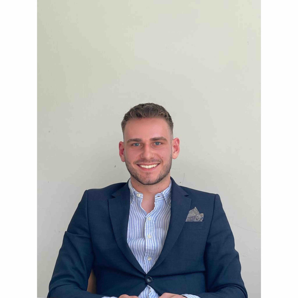 Mattis Magerin - Handelsfachwirt - Peek&Cloppenburg KG Hamburg | XING