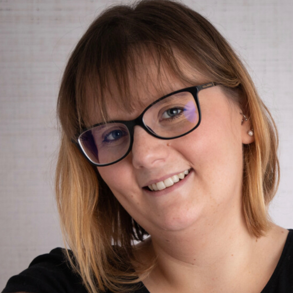 Lisa Landers - Finanzbuchhalterin - Heinrich Hamelmann GmbH | XING