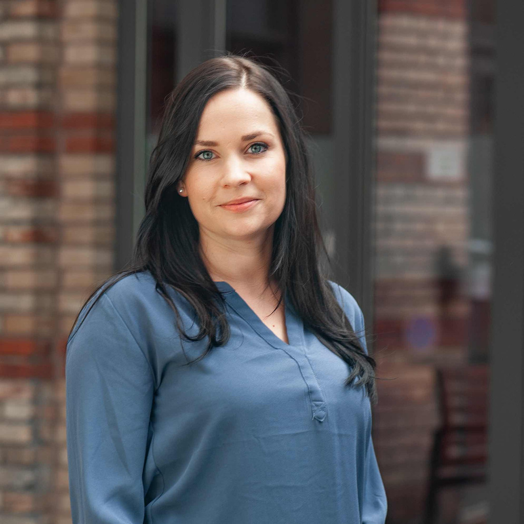 Annegret Röhl - Property Manager - CMde CENTERMANAGER und IMMOBILIEN ...