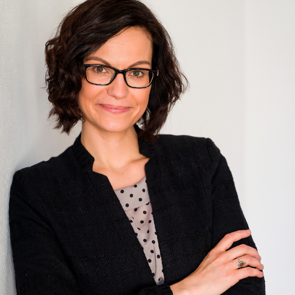 Maria Eckert - Erziehungswissenschaften und Soziologie - Universität ...