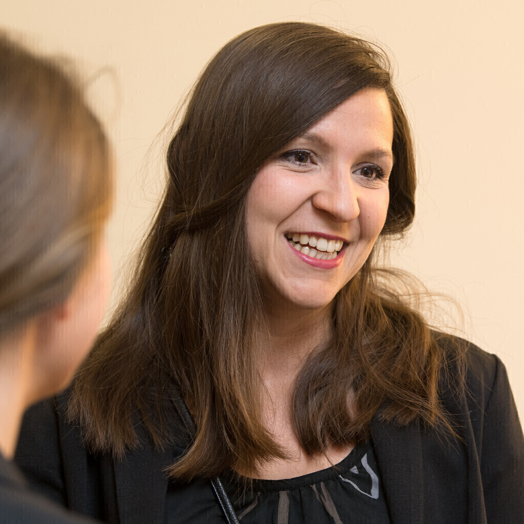 Lisa Merz's Instagram, Twitter & Facebook on IDCrawl