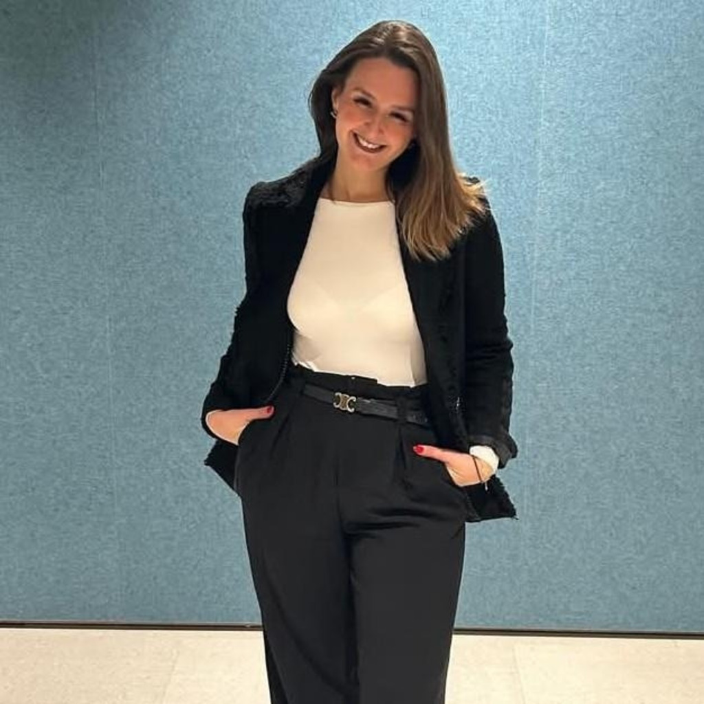 Alexandra Zikeli - Administrative Assistant - Hines Immobilien GmbH | XING