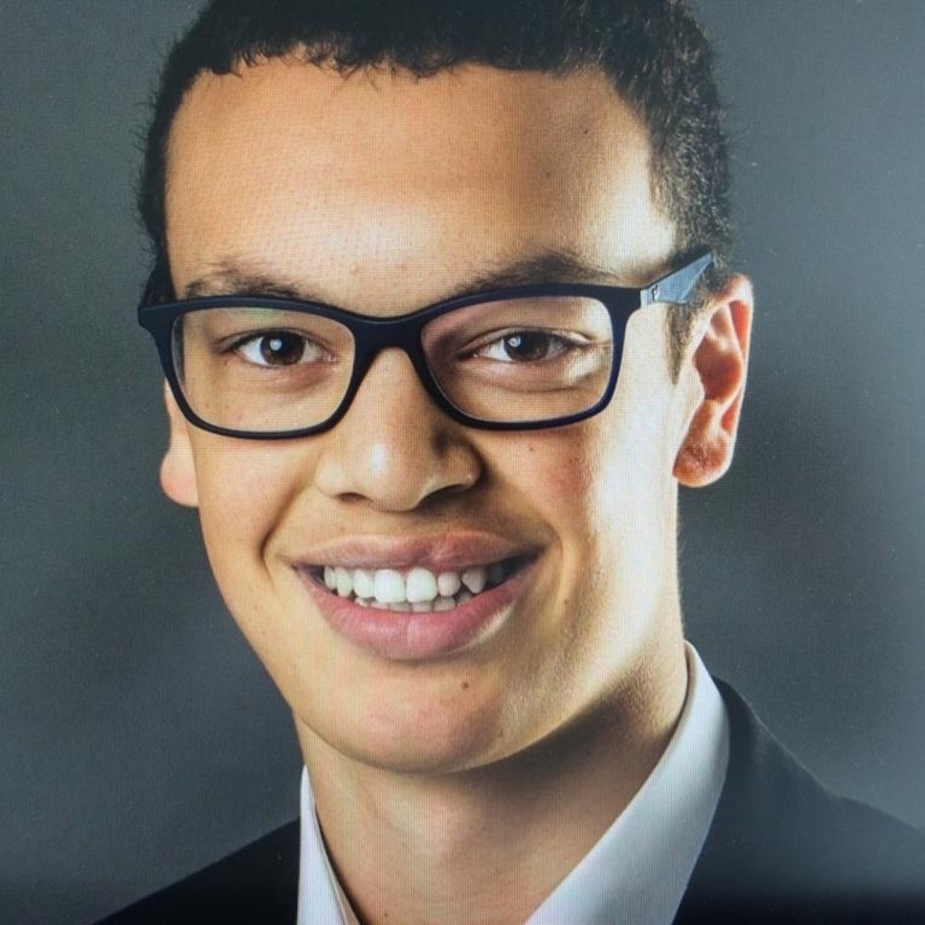 Lukas Krabbe - Kooperativer Student Bachelor of Arts BWL - Schüco ...