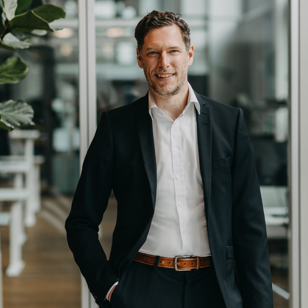 Christian Roberts - Chief Operating Officer (COO) - EIGENSONNE GmbH ...