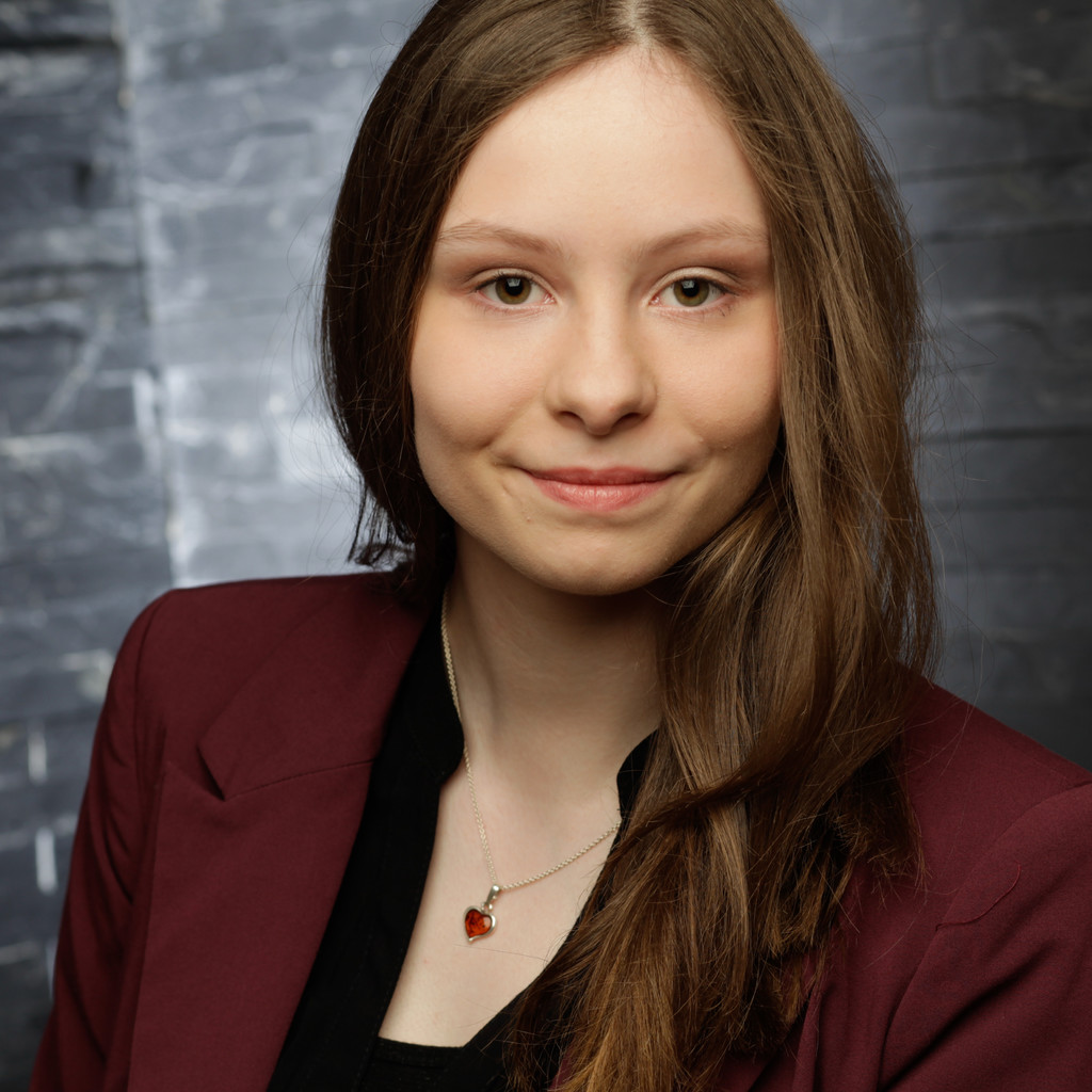 Lena Seibert - Büromanagerin - Allwetterzoo Münster | XING