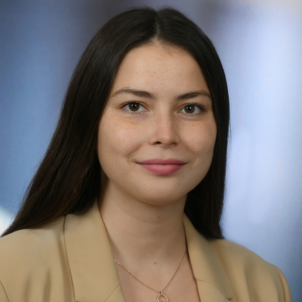 Kristina Wolf's Instagram, Twitter & Facebook on IDCrawl