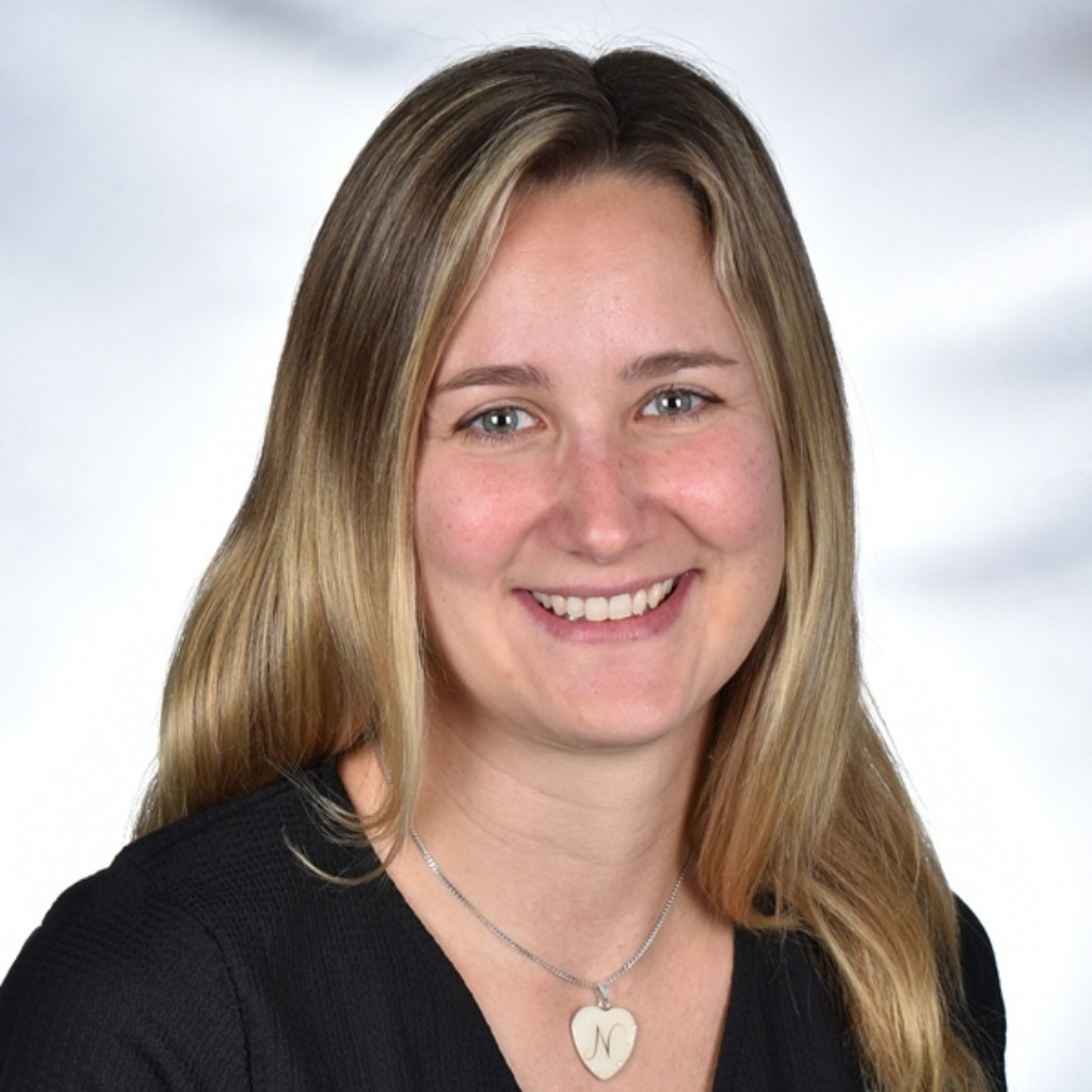 Jennifer Dreyer - Zahnmedizinische Fachangestellte - Dr. Jürgen ...