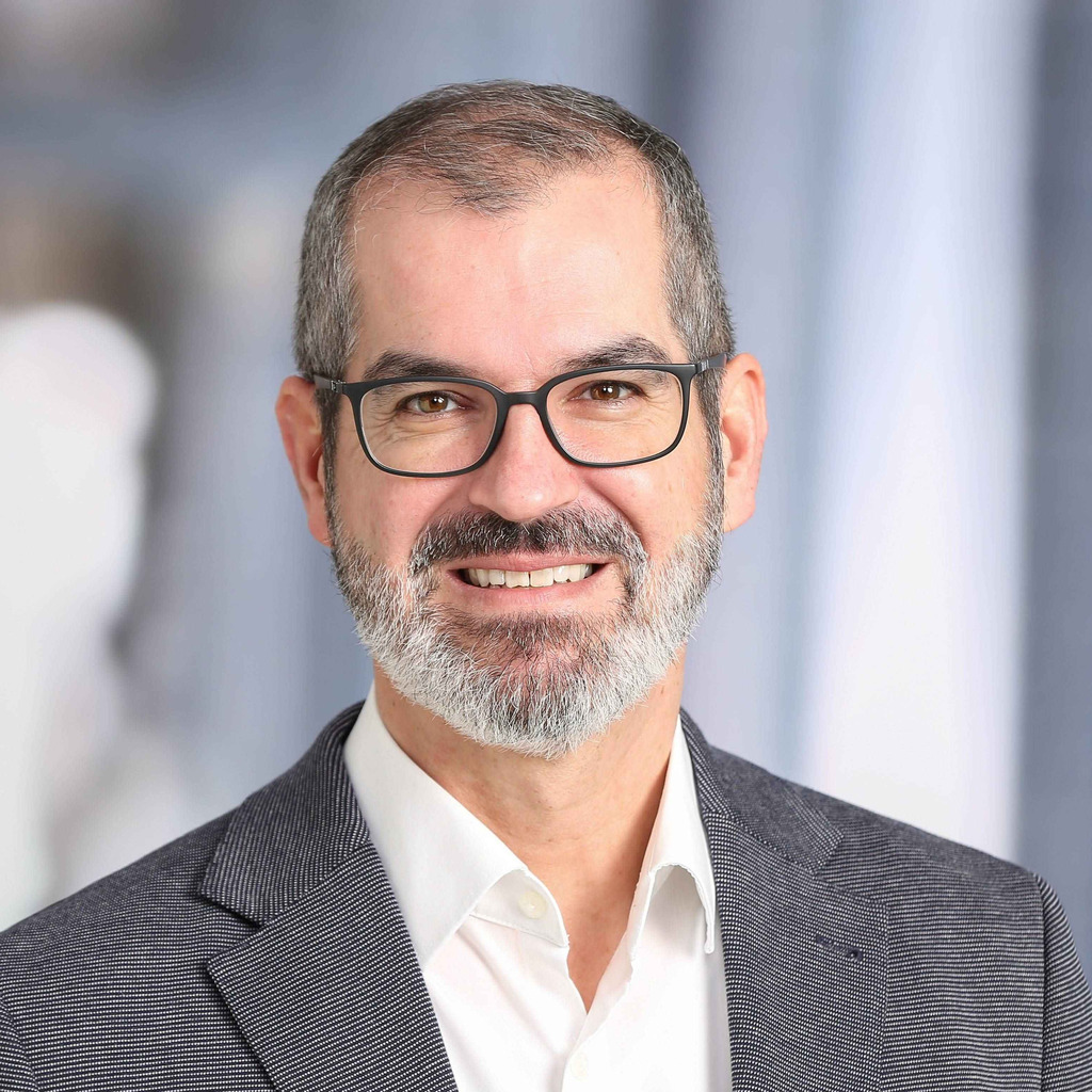 Robert Eber - Leiter Control Engineering und Automation - RSV-Service ...