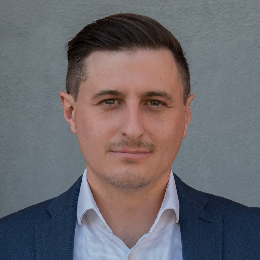 Philipp Beer - Teamleiter Field Engineer 3D Drucker - KEYENCE ...