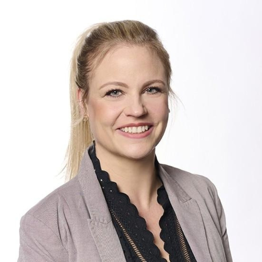 Lisa Winter's Instagram, Twitter & Facebook on IDCrawl