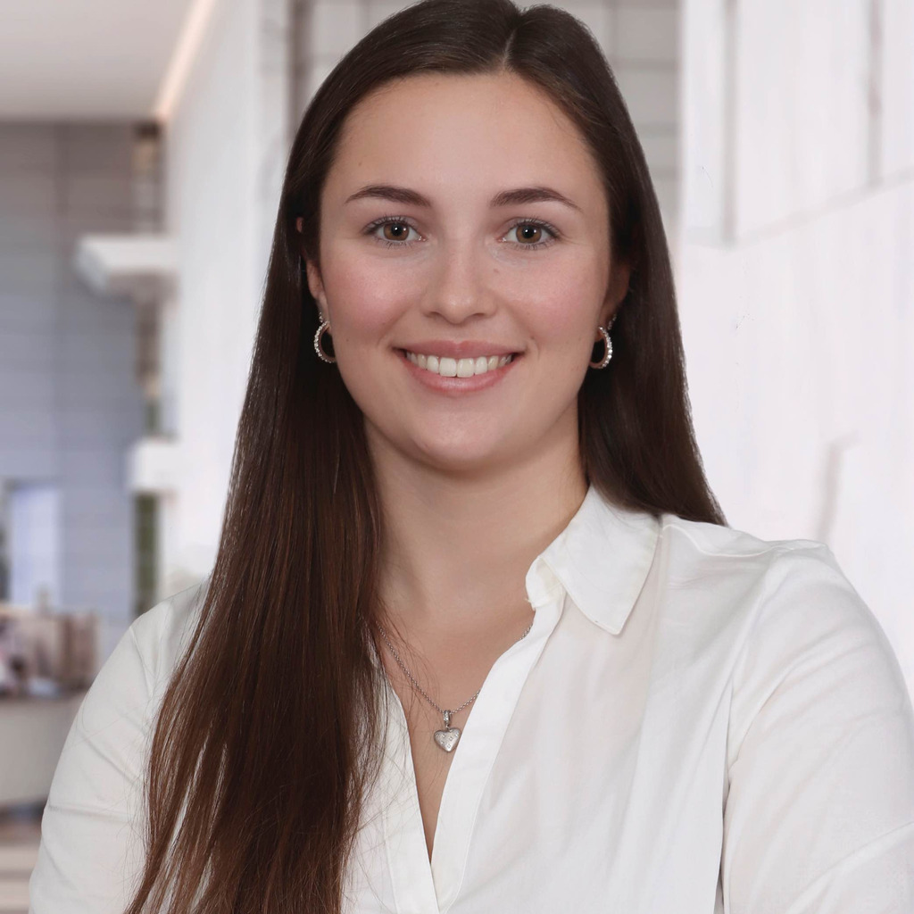 Alina Catharina Fliegner - Dualer Student - AUDI AG | XING