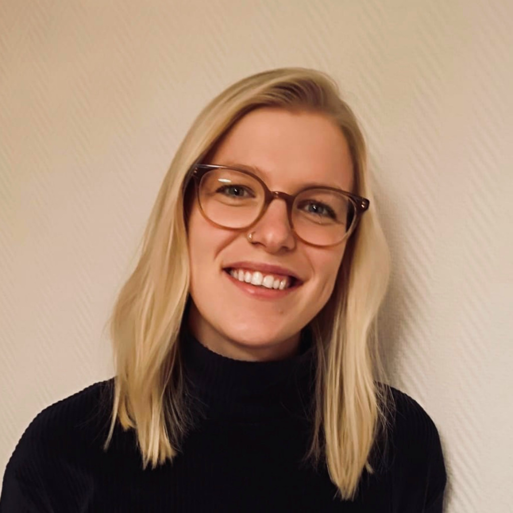 Ann-Christin Peters - Schulleiterin - Akademie für Pflegeberufe und ...