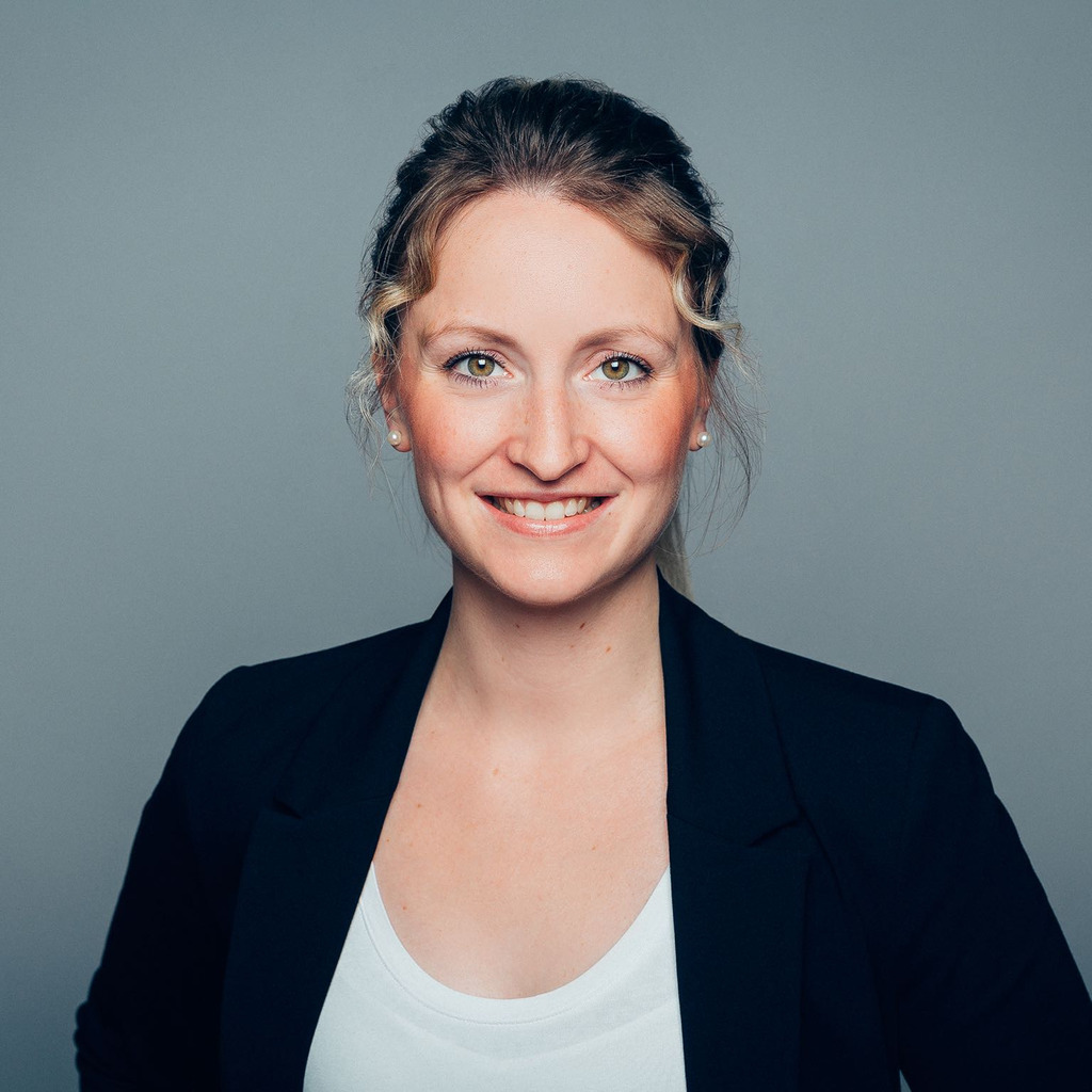 Cindy Klose - Leiterin Verwaltung und Administration - Henning Facility ...