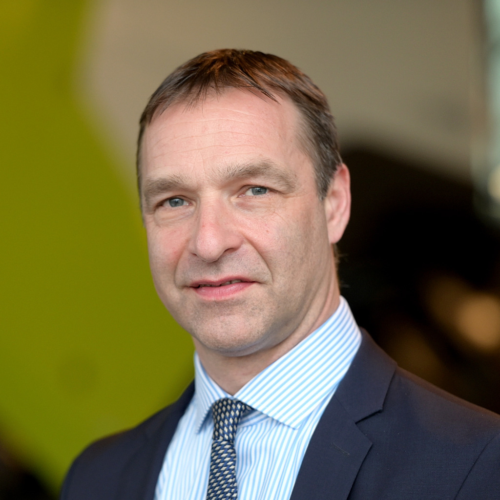 Michael Kalisch - Senior Vice President Global HR / CEO Functions & SU ...