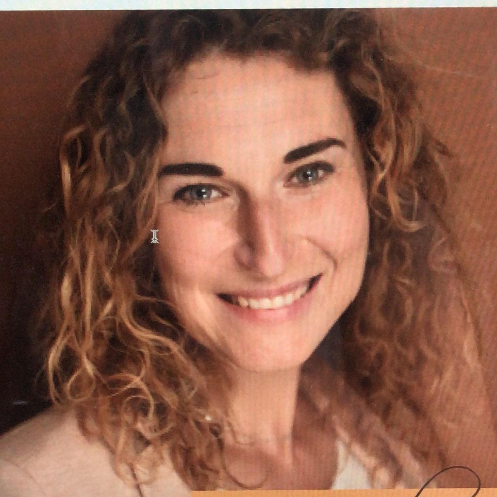 Alexandra Mis - Geschäftsführerin - Great Pretty Girl | XING