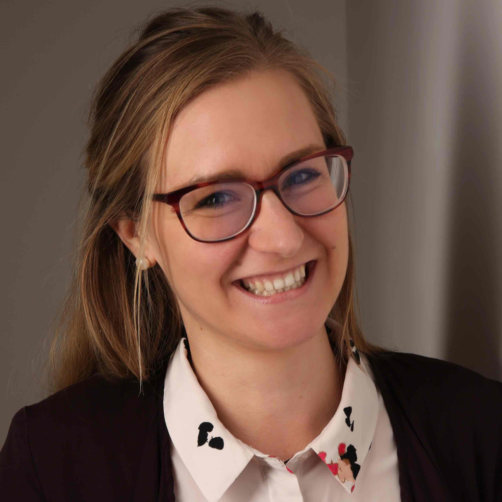 Laura Komar-Batson - Verkäuferin im Einzelhandel - PENNY - REWE Group ...