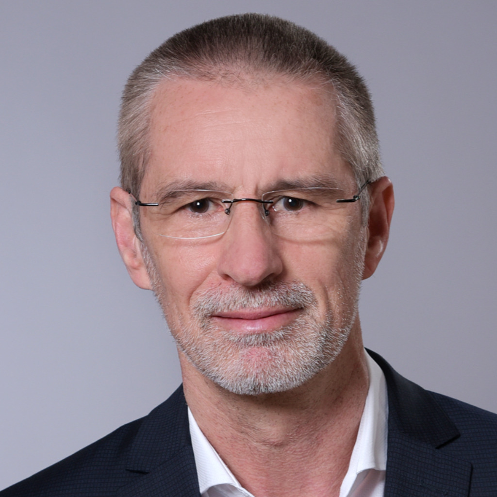 Steven Riegel - Studium der Betriebswirtschafts- und ...