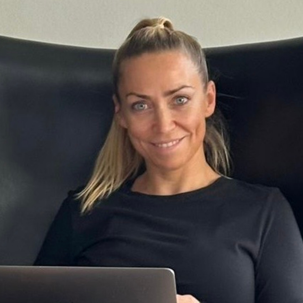 Jessica Cortés Hernández - Team Lead Social Media - CBR Fashion Holding ...