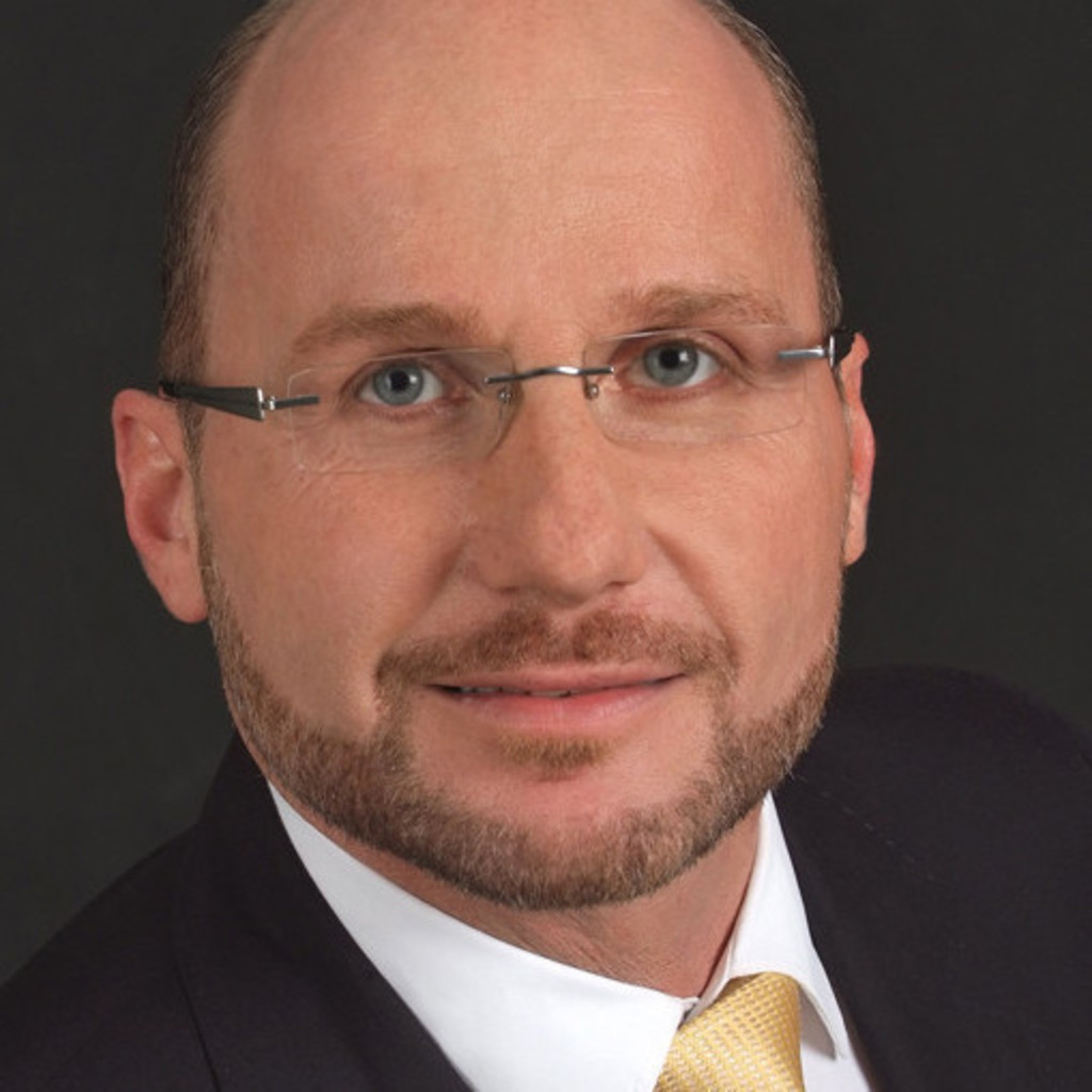 Manfred Cichon LL.M. - Manager Global Assignments - Fresenius Kabi AG ...