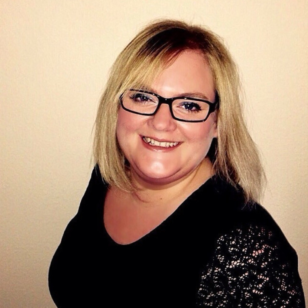 Monique Ebert's Instagram, Twitter & Facebook on IDCrawl