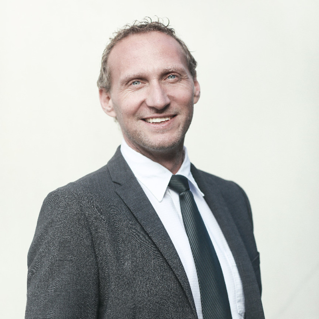 Jan Fischer - Senior Financial Officer - Project Services Luxembourg S ...