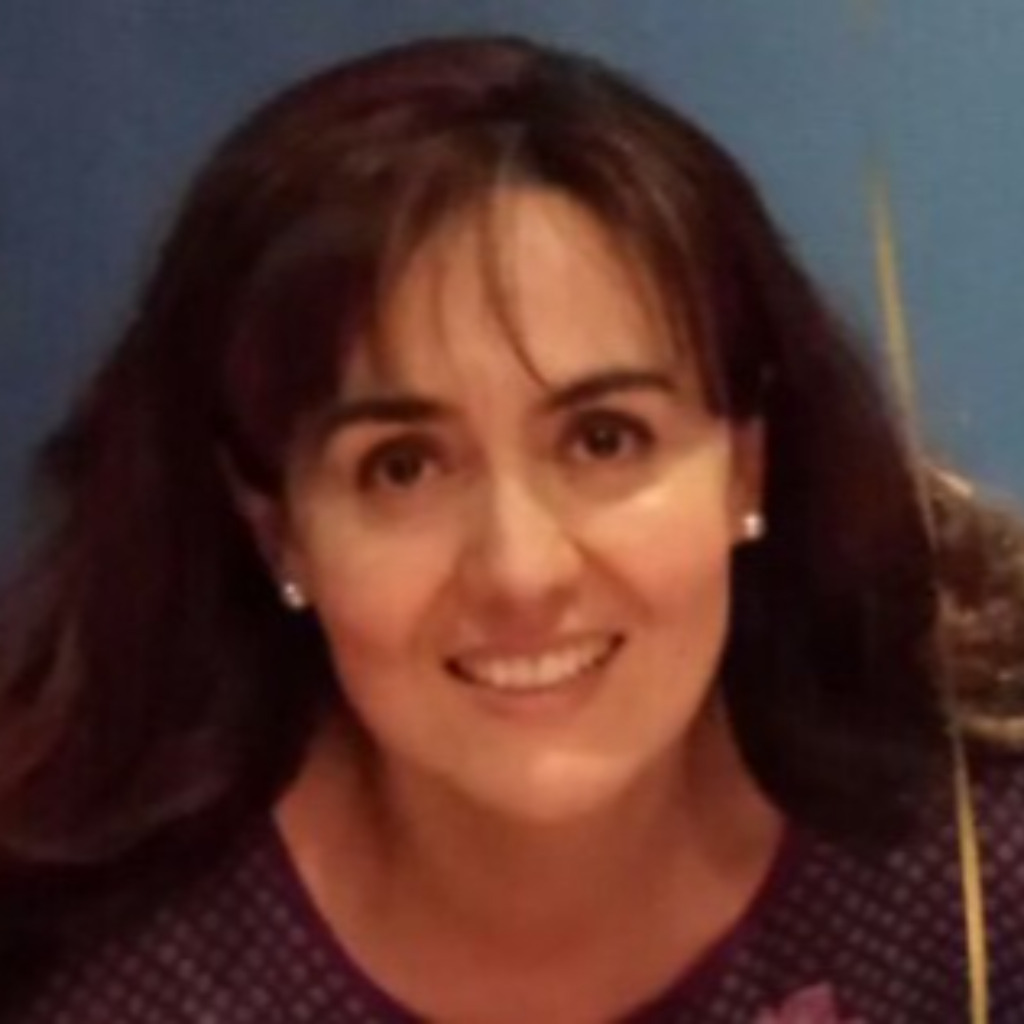 Silvia Renteria - Assistant Group Financial Controller - Magna ...