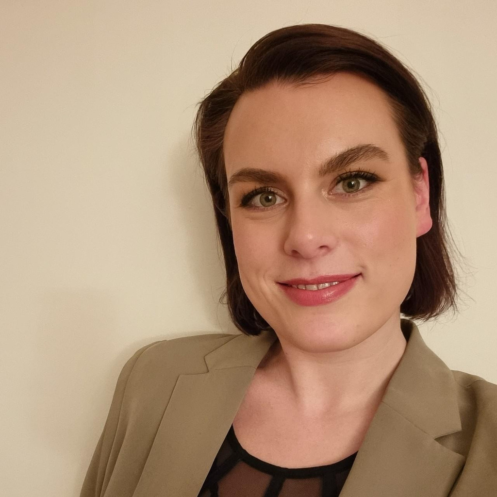 Hannah Hebing - Verkäuferin Fachsortimente - Buss Wohnen | XING