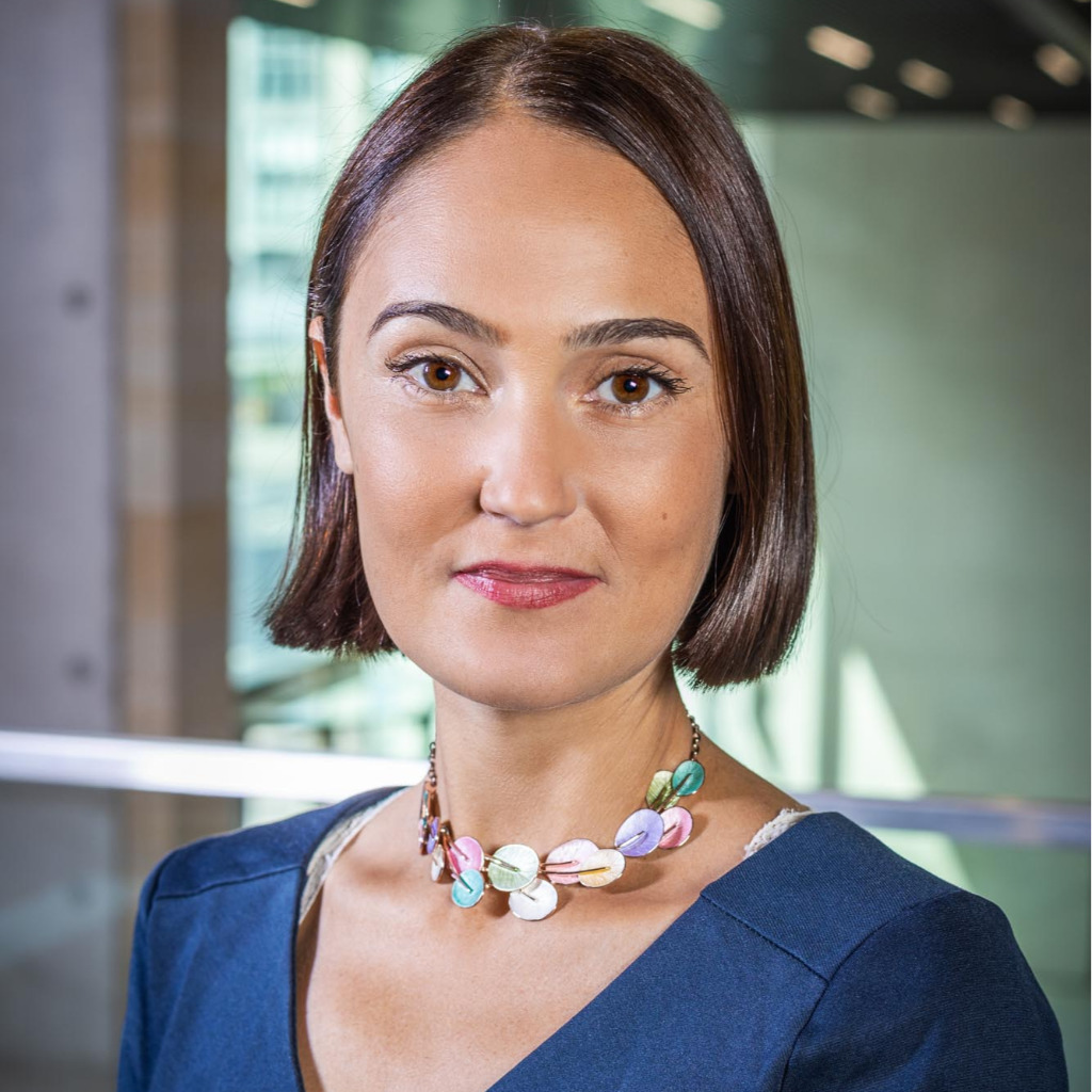 Arabell Natale - Chief Marketing Officer - cisbox GmbH | XING